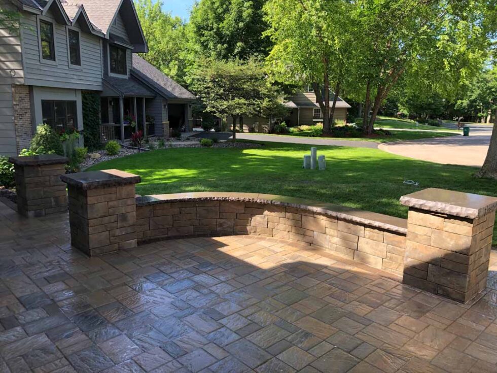 Paver Patio Design: Your Outdoor Space with Expert Craftsmanship